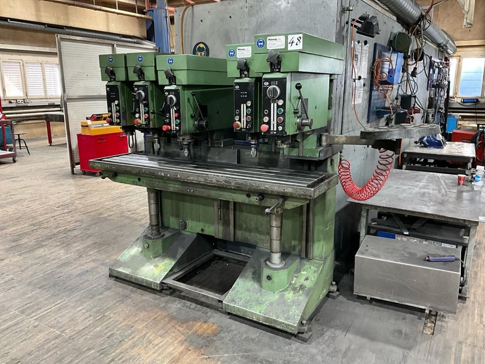 Aciera 22V multi-spindle drilling machine | Dome Auctions